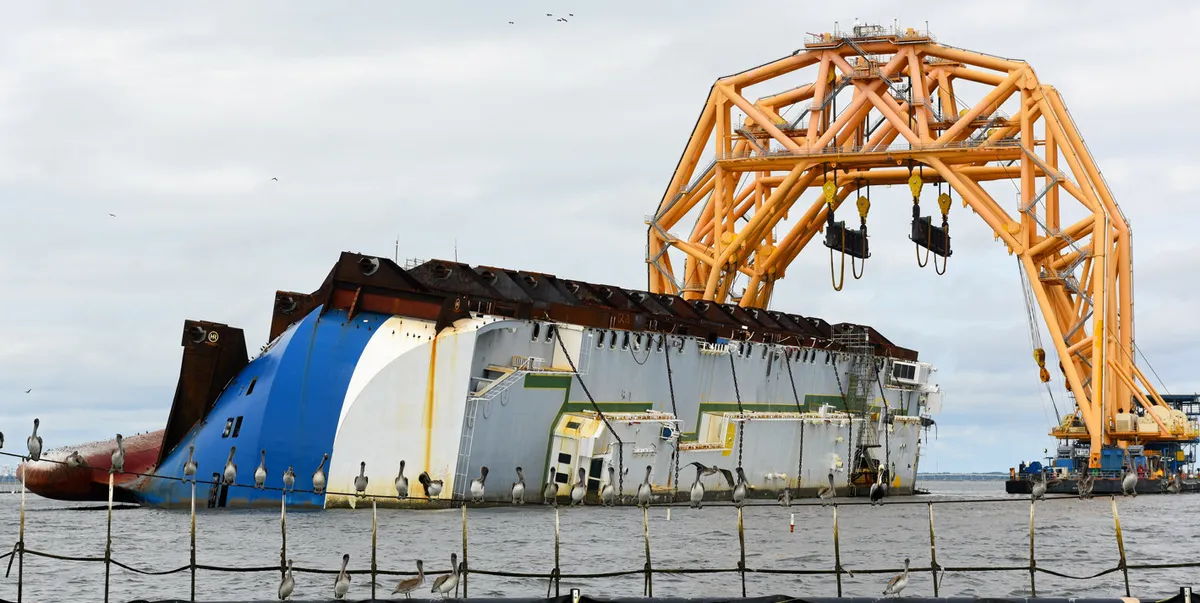 Brunswick businesses file claim for Golden Ray disruption