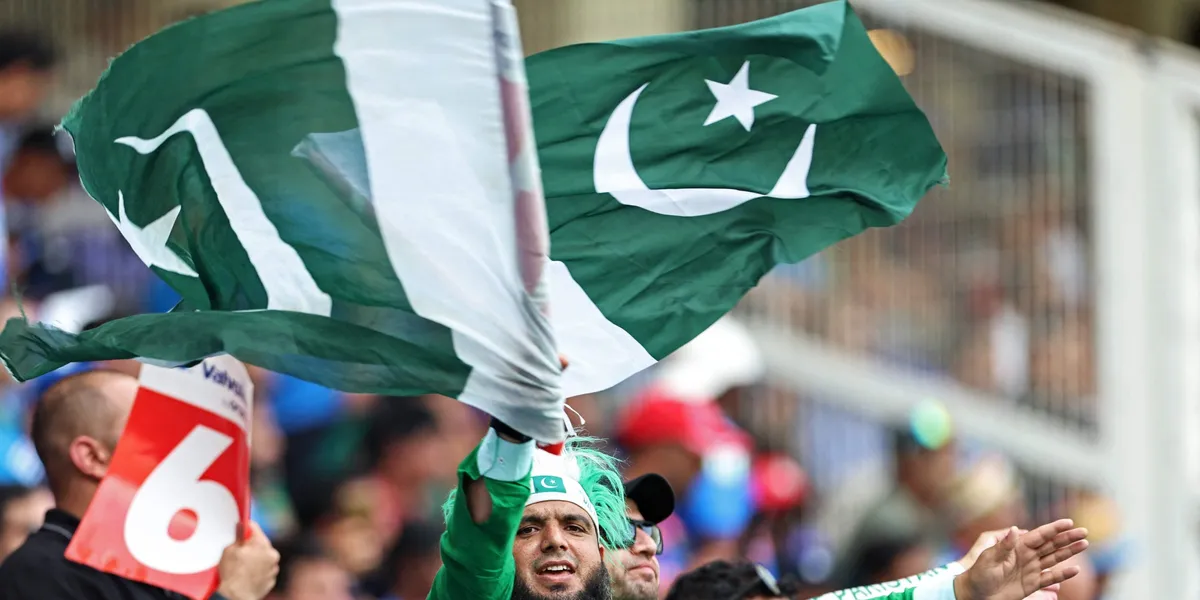 Pakistan probe tests hydrocarbons after 10-month drilling operation ...