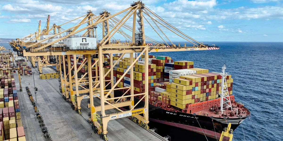 Swiss liner giant MSC snaps up three iconic vessels from German shipowner