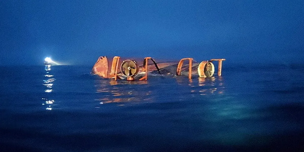 Lone Scot Carrier watchkeeper distracted by video chats with strangers ...