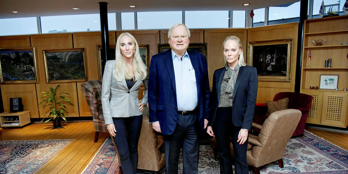 John Fredriksen's Frontline explores VLCC orders at shipyards in South ...