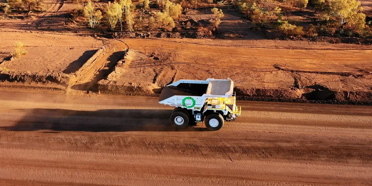 Fortescue picks battery-electric trucks over hydrogen-powered vehicles ...