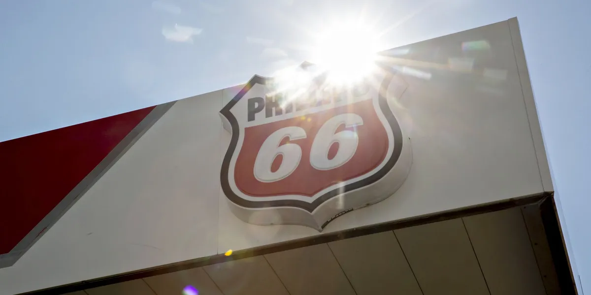 New Greek owner inks lucrative long-term tanker charter with energy major