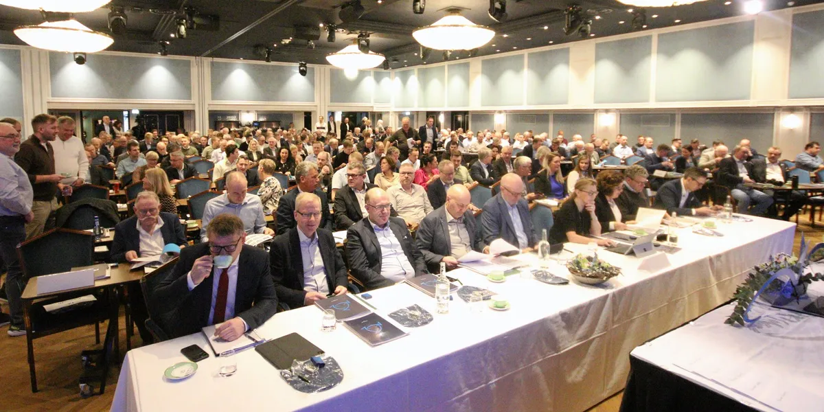 Nærmer seg klimaks – to har troen, Halstensen er taus | Fiskeribladet