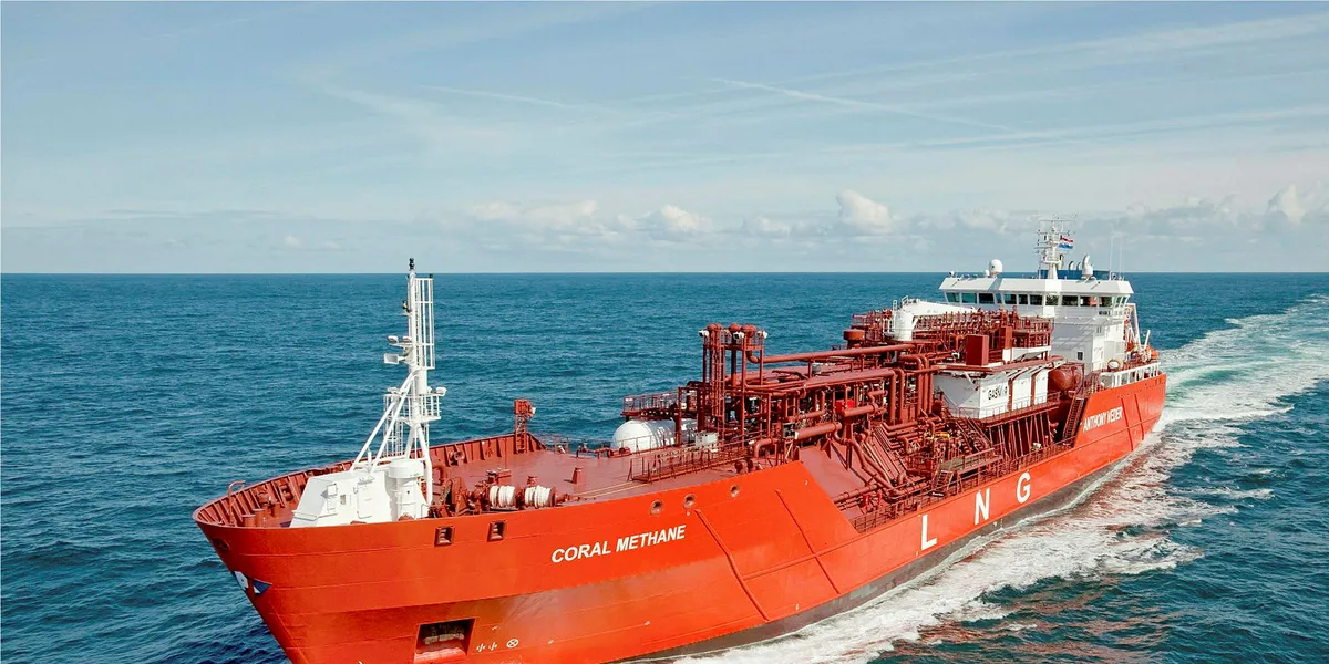 Shell confirms LNG carrier-to-bunker vessel conversion