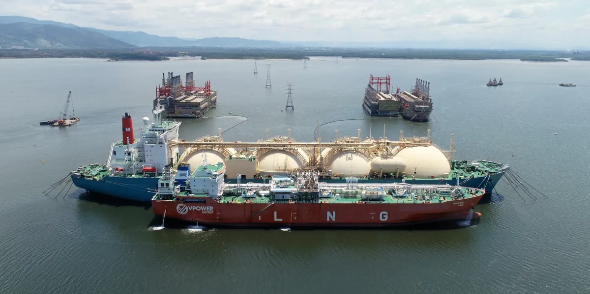 Karpowership set to greenlight its first powership-FSRU for South Africa