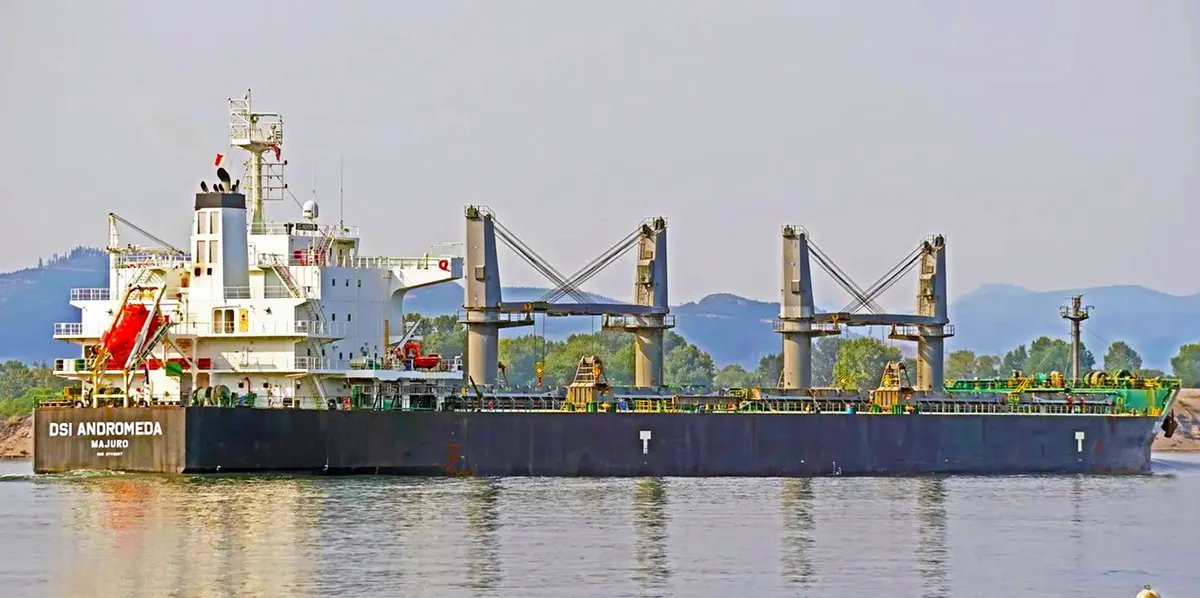 Belships and Diana Shipping fix ultramax bulkers on period contracts as ...