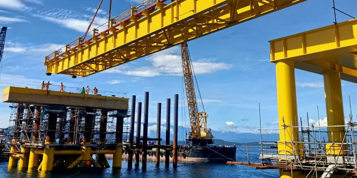 AG&P poised to fire up first Philippines FSU-based LNG import terminal