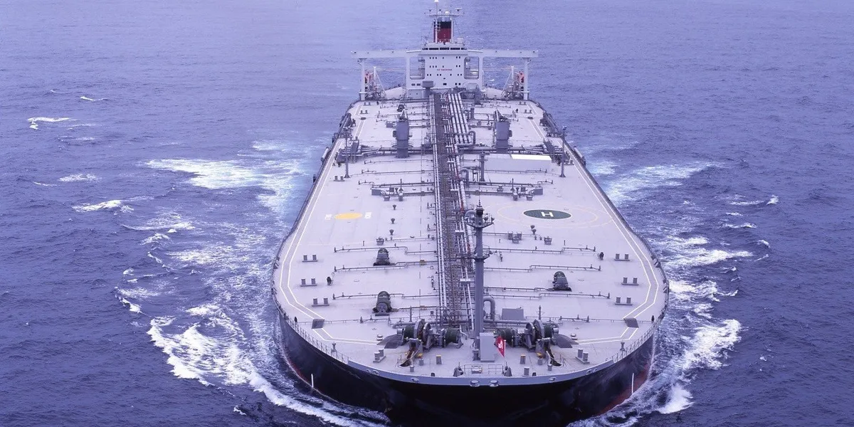 VLCC owners cashing in as China stocking up on oil
