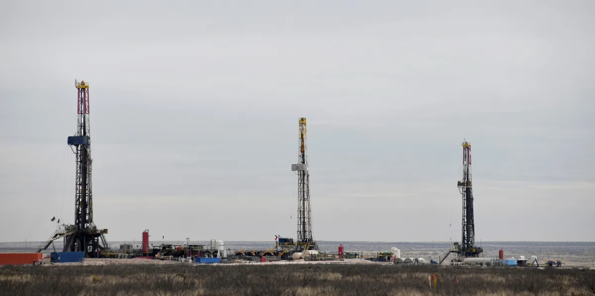 Modest increase bumps US rig count to 397, extends streak to 12 weeks ...