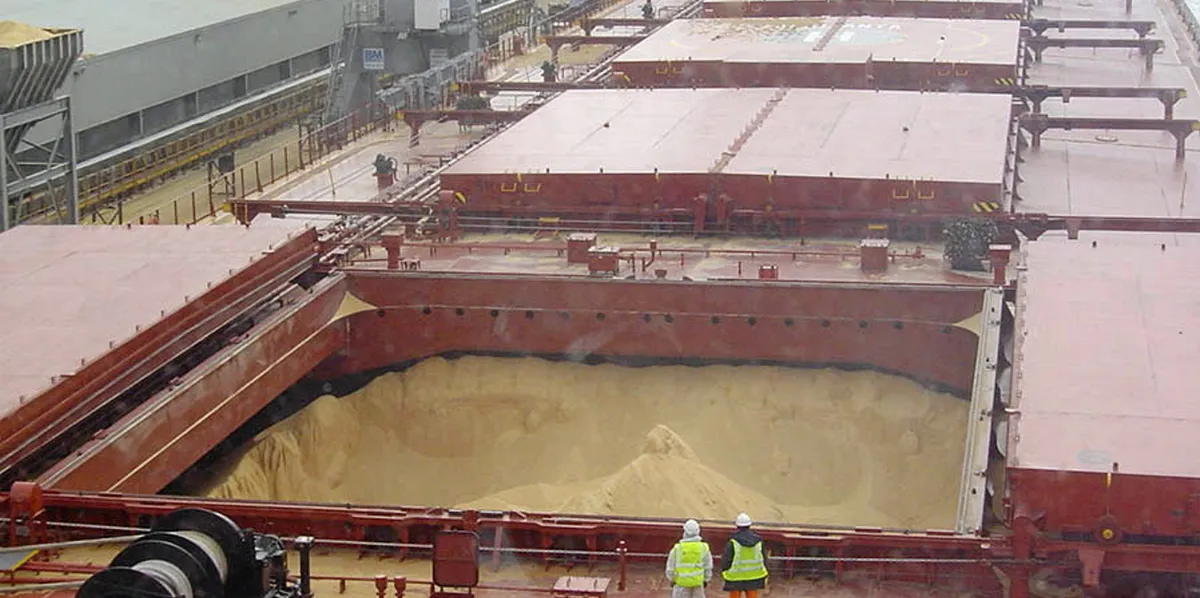 Capesizes on fire as Greeks swoop to rejuvenate fleets