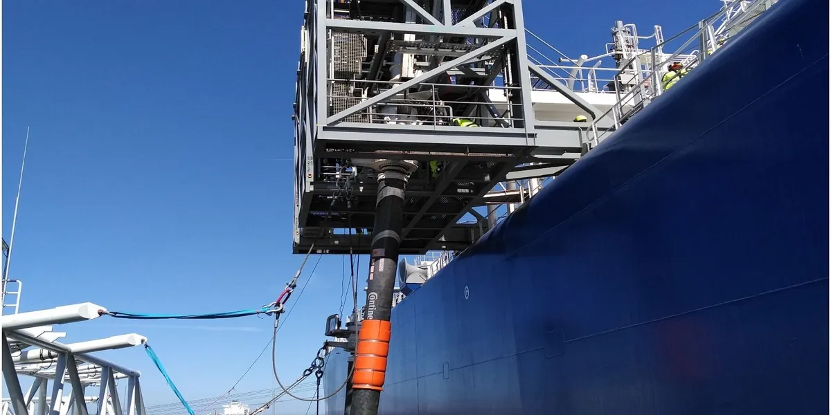 Germany fires up new FSRU-based terminal with jetty-less connection