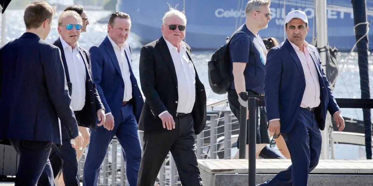 John Fredriksen exits VLGC sector in $1bn fleet deal with Andreas ...