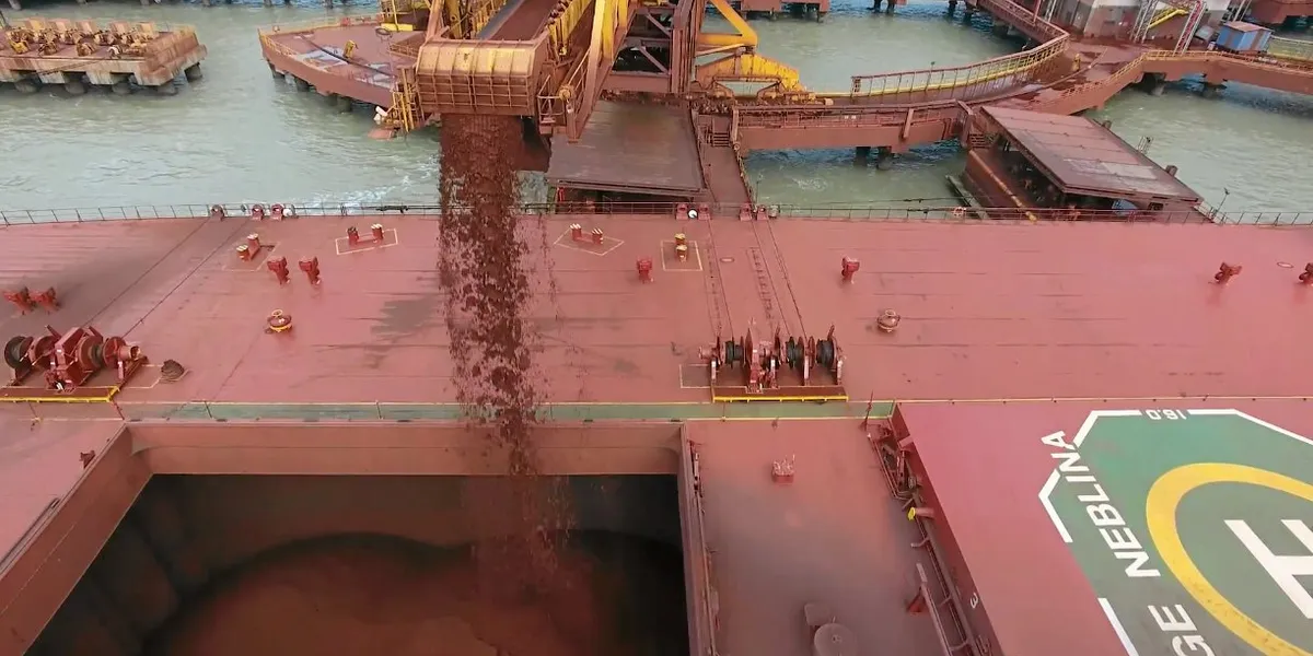 Vale iron ore production drop reflects depressed capesize market