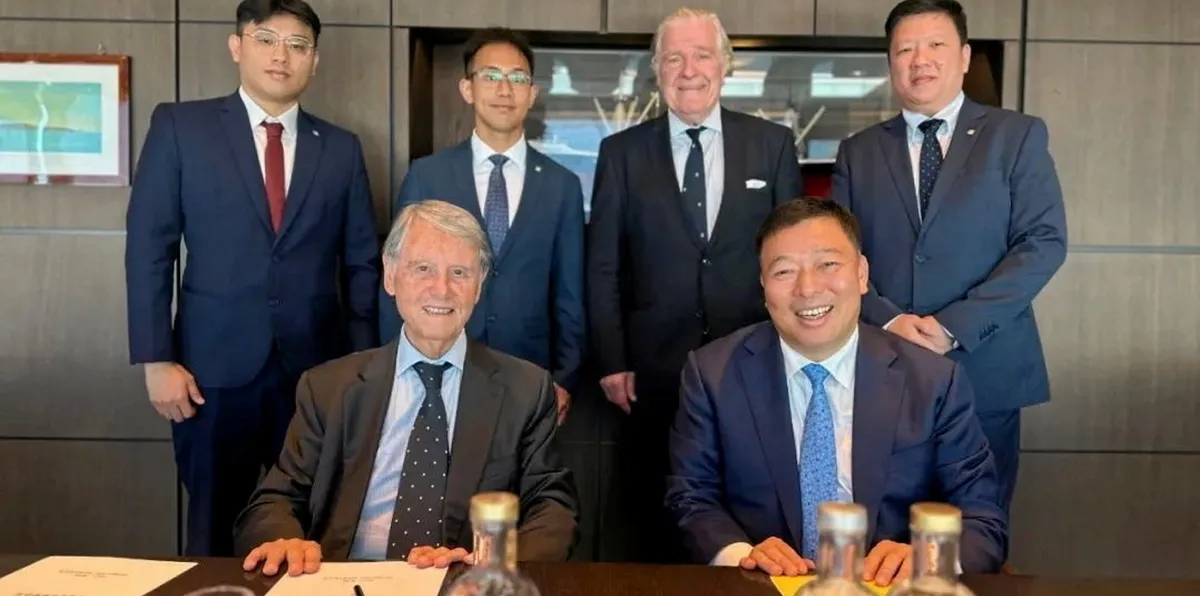 Gianluigi Aponte extends huge MSC orderbook with 10 ultra-large ...