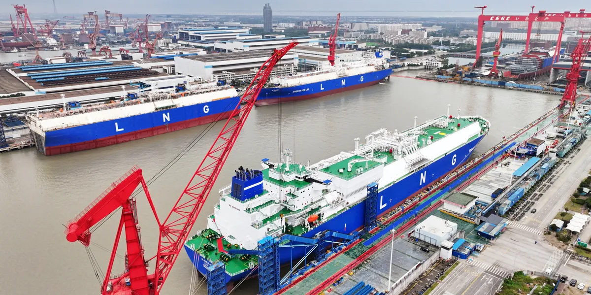 Global shipping fleet value hits $2trn with newbuilding spending at 17 ...